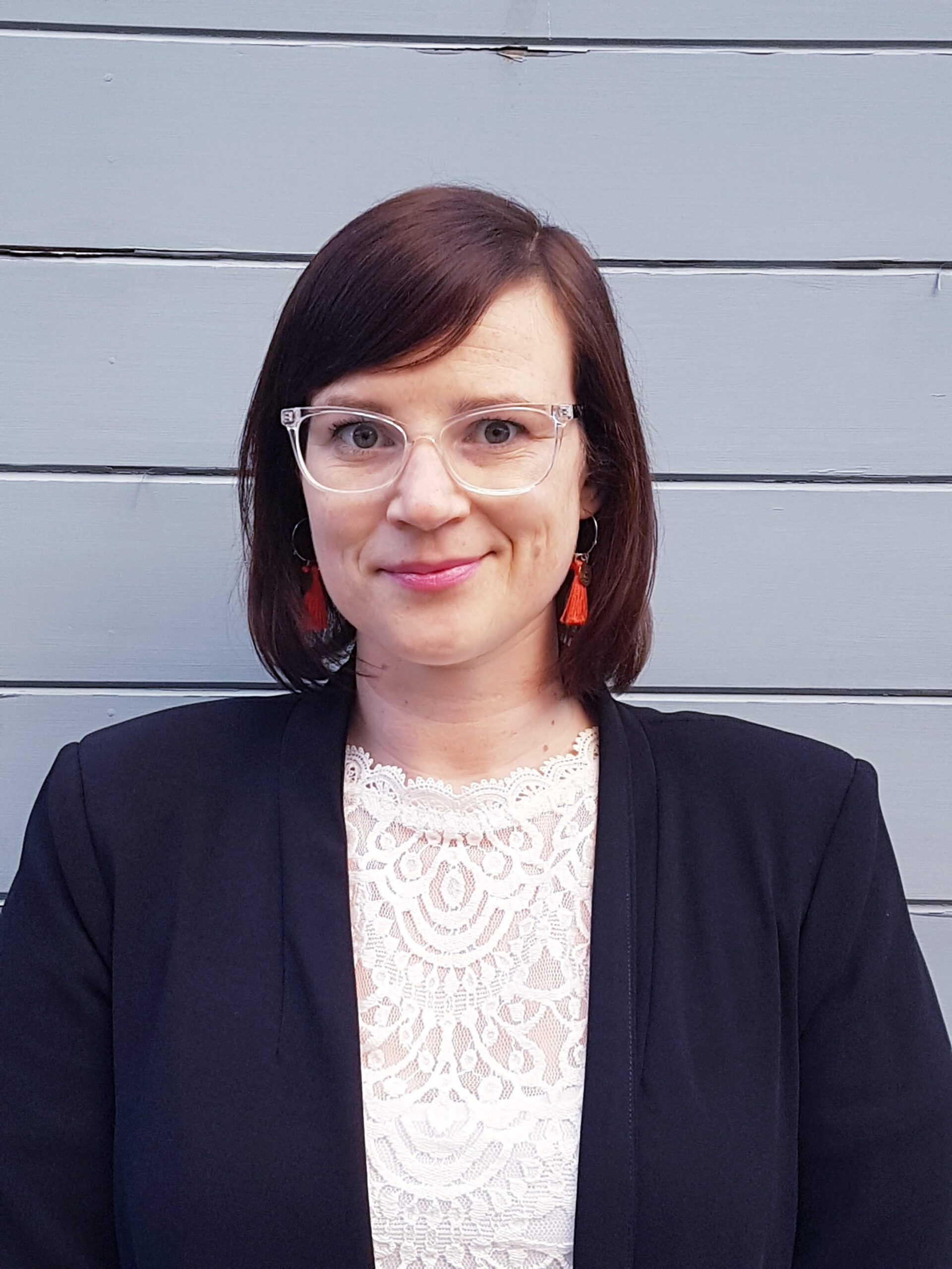 Ms Liz Thomas - thelyceumproject